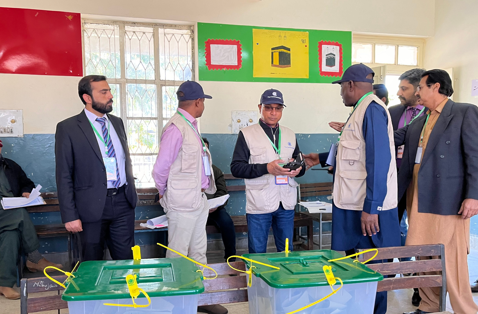 Commonwealth observers deploy to polling stations across Pakistan, as ...